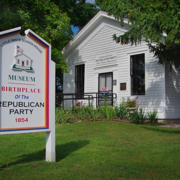 The Return of the “Know Nothing Party” — Strategic Culture