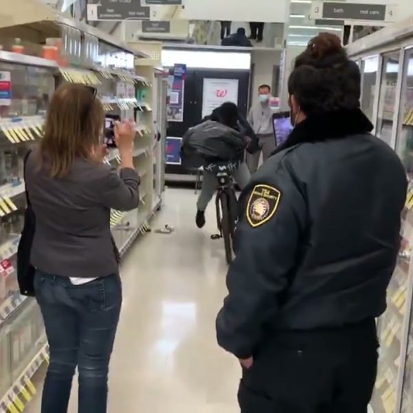 Flash Mob Robberies Are Changing the Way America Does Business ...