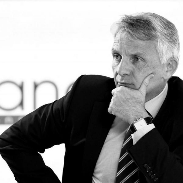 Eric Denécé ritrovato morto. Suicidio o omicidio? — Strategic Culture